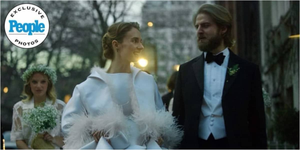 Maya Hawke gets married in star-studded ceremony with Stranger Things ...