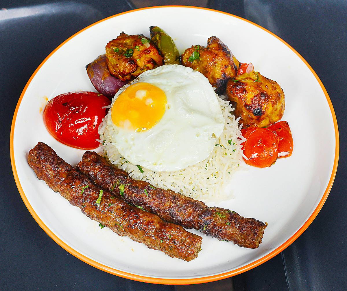 Park Street SOCIAL has a new menu celebrating Calcutta cuisine. t2 ...