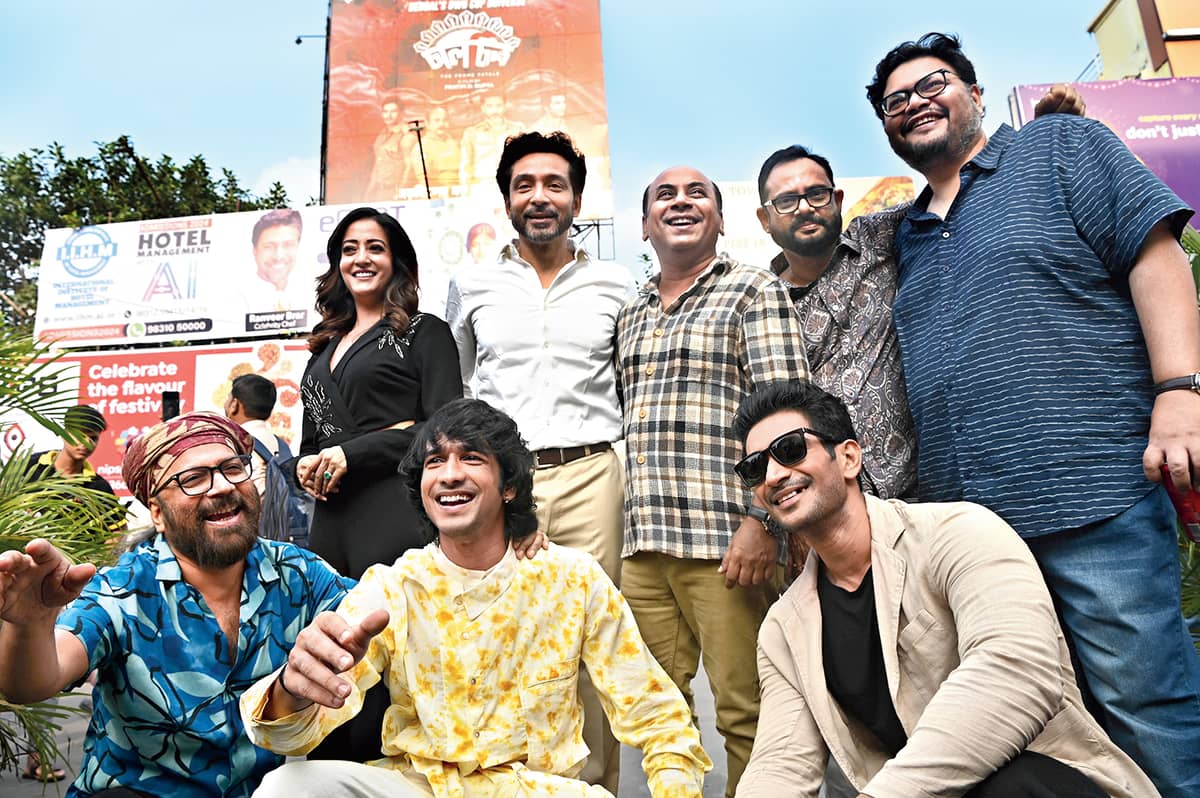 Glimpses from the poster launch of Chaalchitro: The Frame Fatale | t2ONLINE