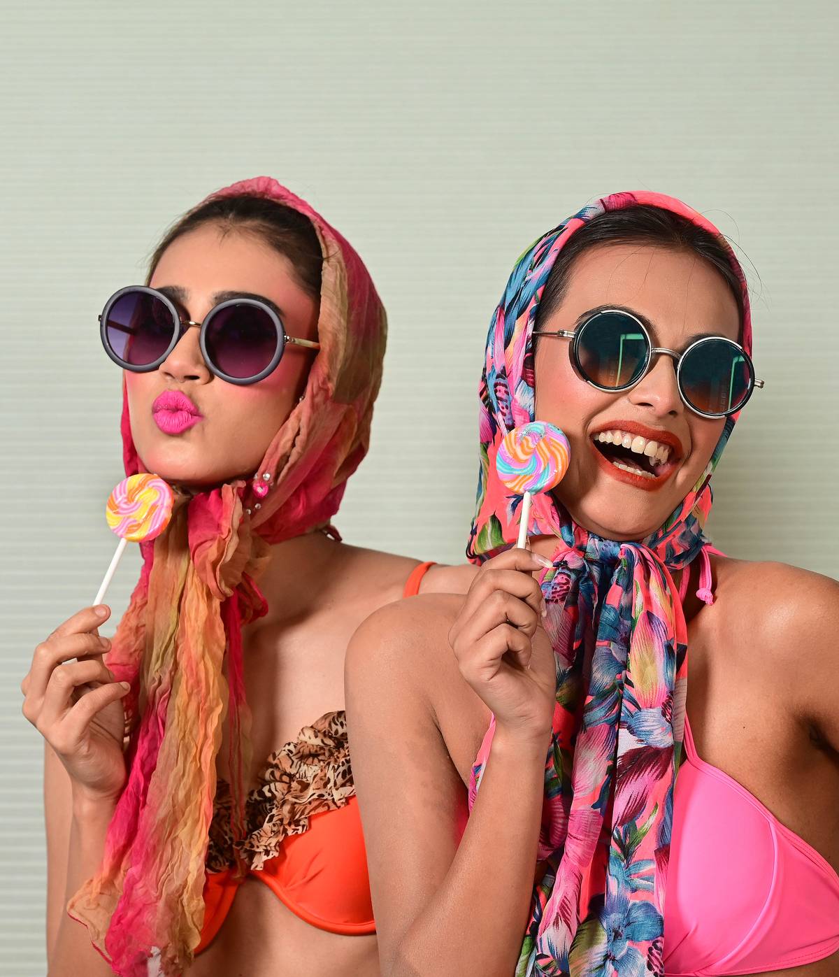 This Holi, get Insta ready! t2 shows you how to get fashionably fun and ...