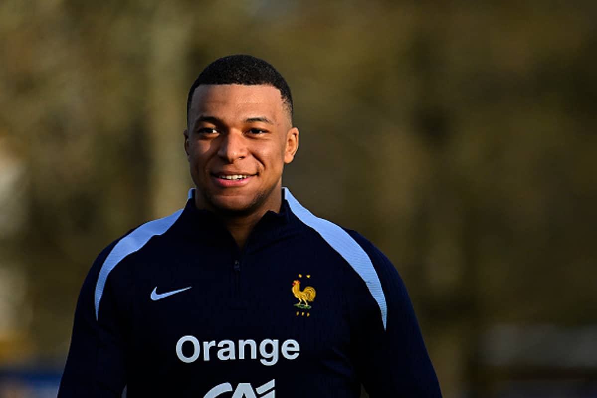 Kylian Mbappe clinches France's Player of the Year title for the fifth ...
