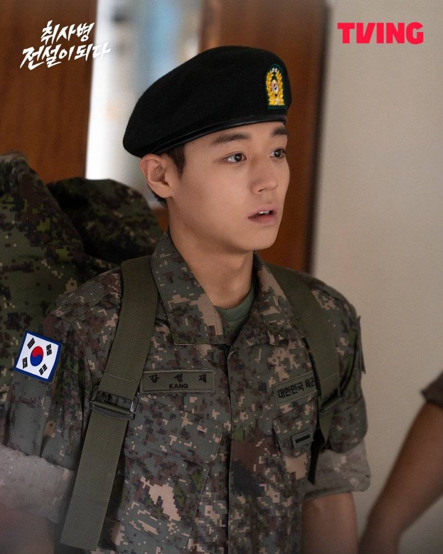 K-star in spotlight: Why everyone is falling for Park Ji-hoon all over ...