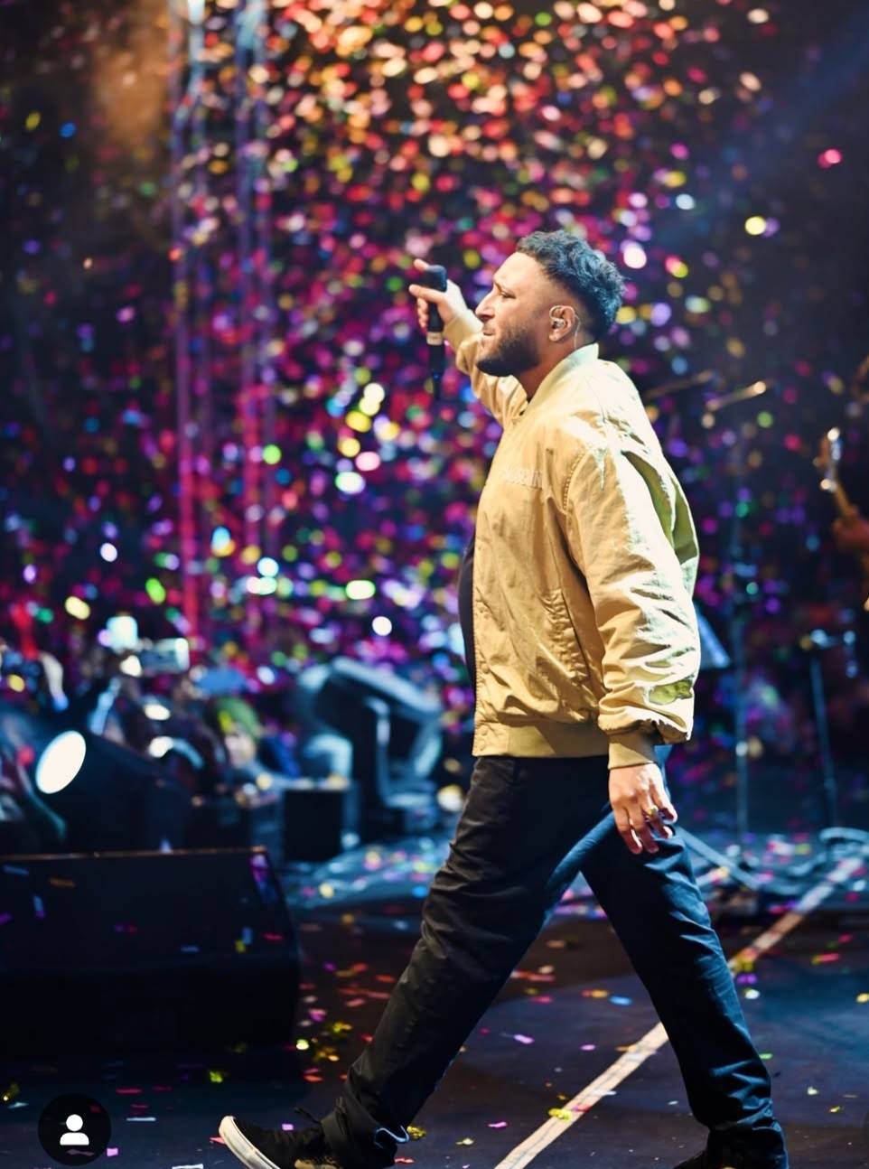 Ash King: Multicultural Musical Journey Explored | t2ONLINE