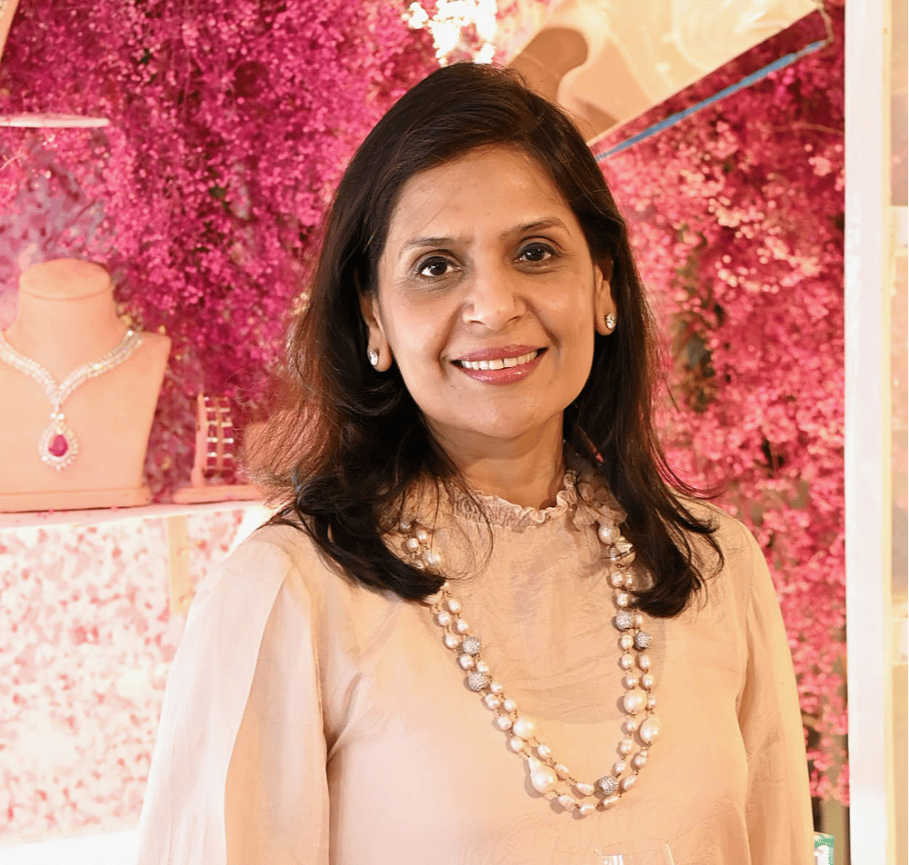 Crisanto Jewels celebrated the brands 10th anniversary | t2ONLINE