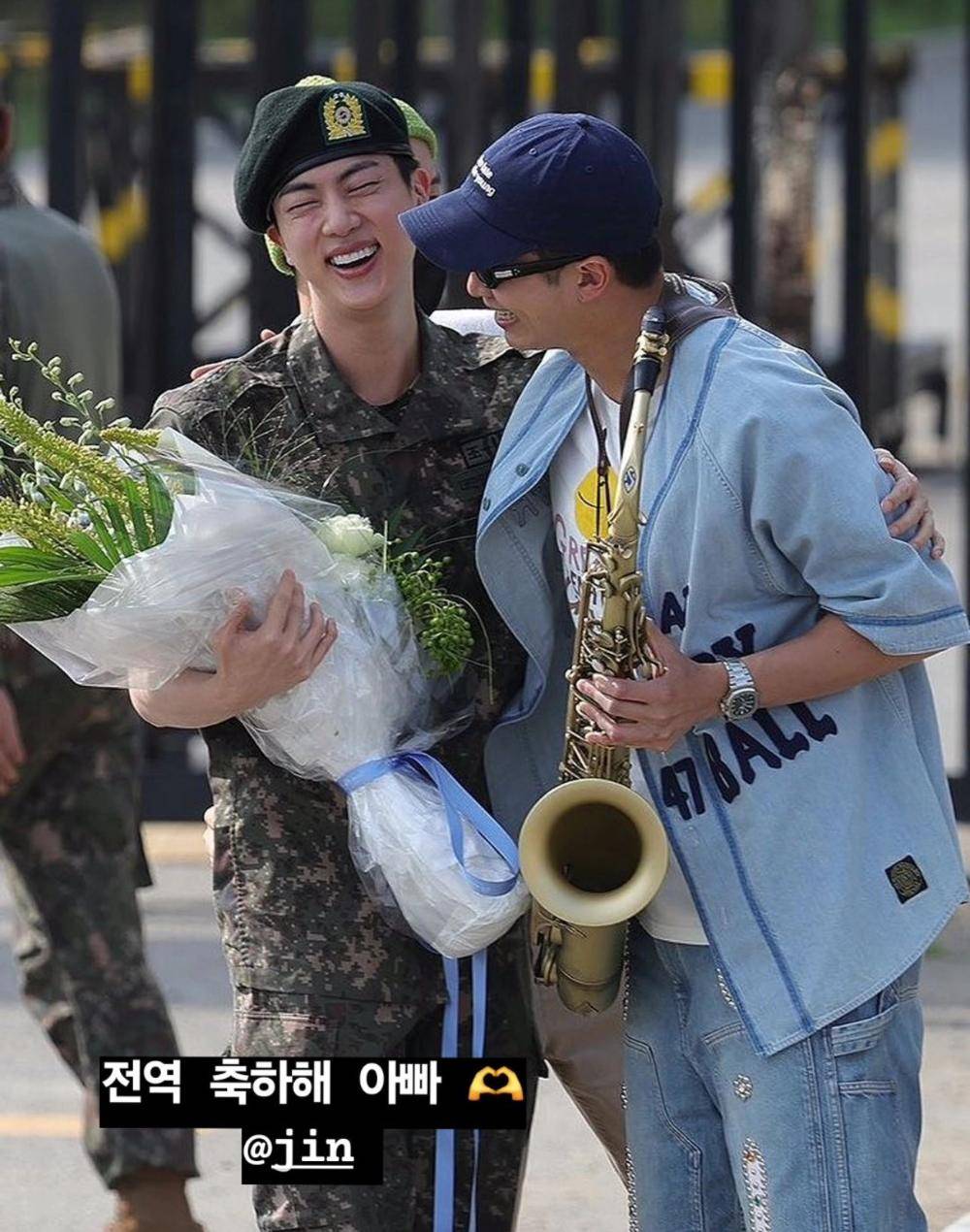 BTS members reunite to celebrate Jin's discharge from military service ...