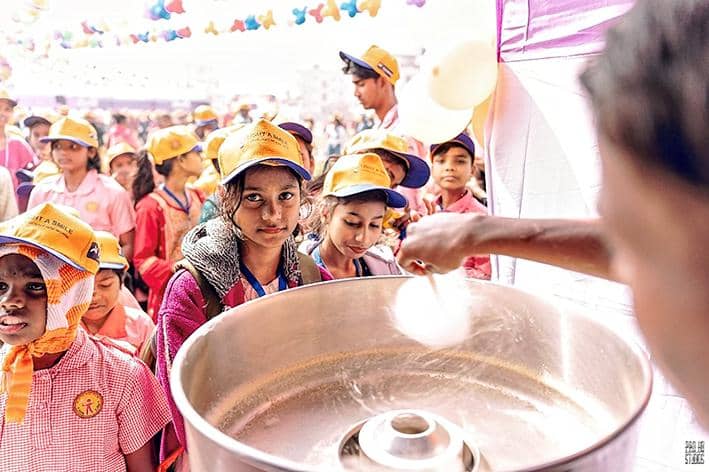 Light A Smile celebrated with around 3500 kids from different city NGOs ...