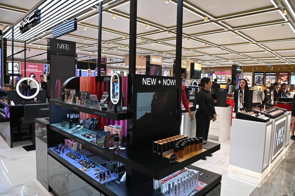 SS Beauty opens in Quest Mall with Sushmita Sen as the star guest ...