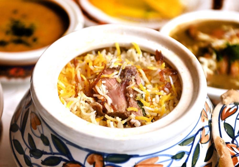 Check out the royalty taste at Dastarkhwan e Awadh Dum Pukht ITC Sonar ...