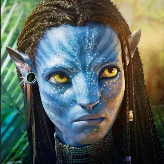 Zoe Saldana is now the only actor to have four films in the $2 billion ...