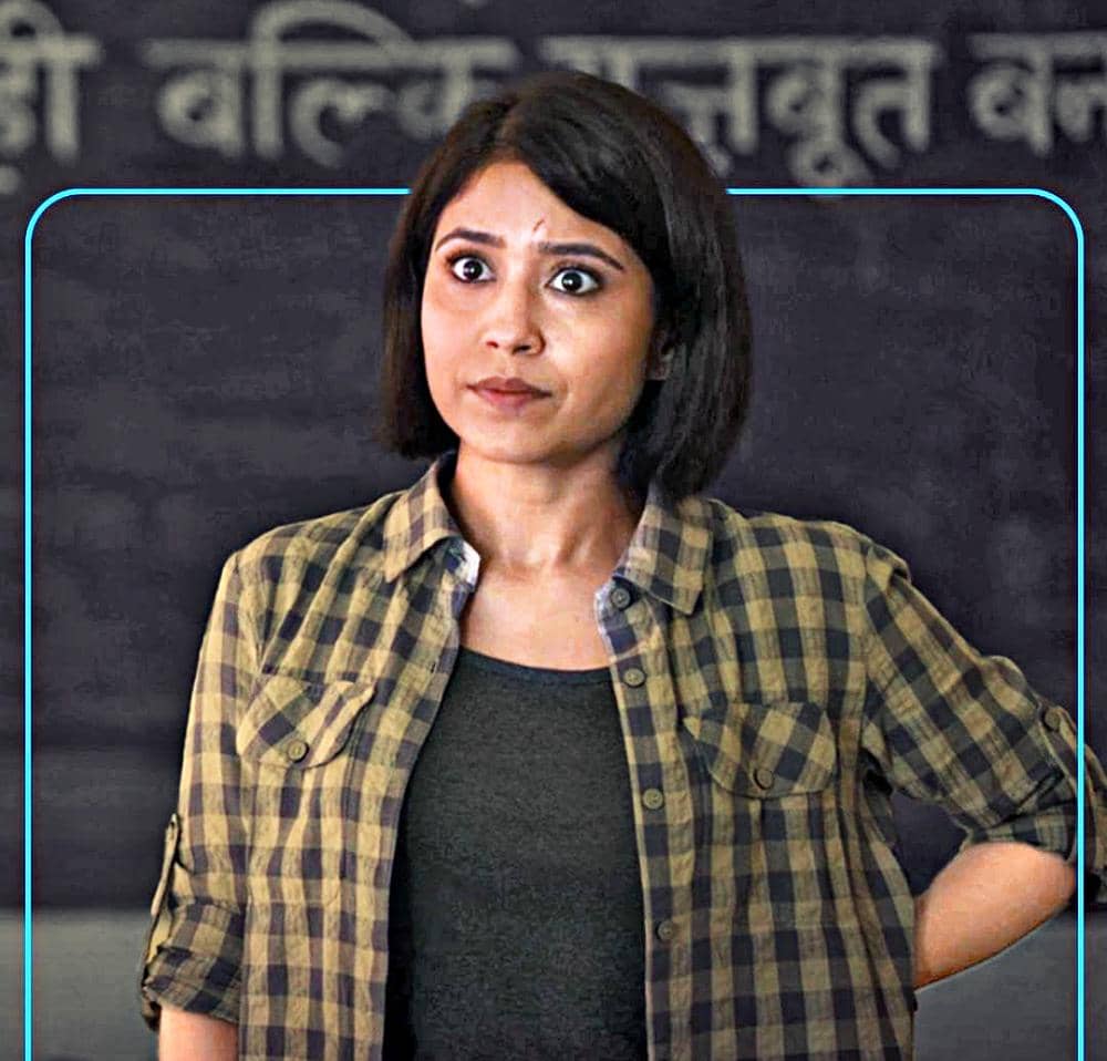 Shweta Tripathi Sharma aka Golu Gupta in Mirzapur, engages in a ...