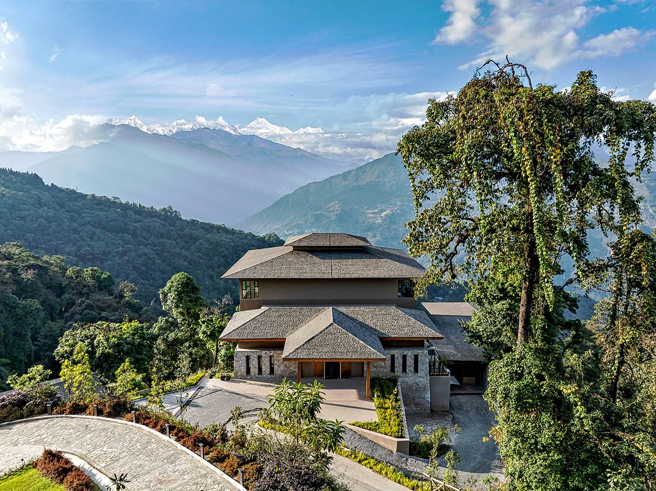 Discover the ultimate luxe retreat at Taj Guras Kutir Resort And Spa in ...