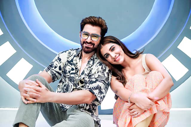 Anik Datta talks about the shooting experience of Joto Kando Kolkatatei ...